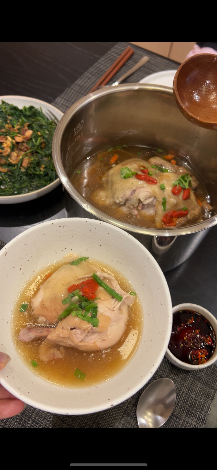 Easy Emperor Herbal Chicken Soup (Pressure Cooker Recipe) – Dear Mama, Char